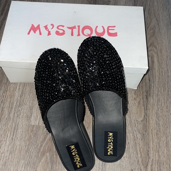 Mystique Boutique | Shoes | Mystique Boutique Slip On Glitter Slides ...